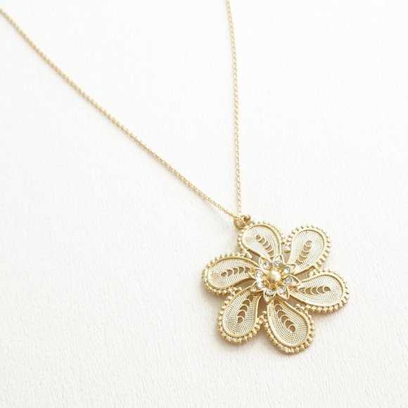 Anthropologie | Jewelry | Anthropologie Fall Filigree Pendant Necklace ...